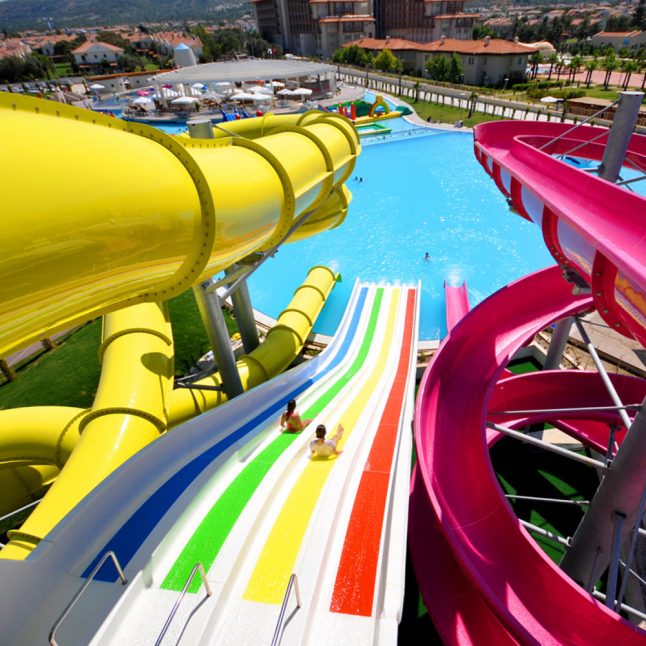 Waterslides Australia - The leaders in water slide construction